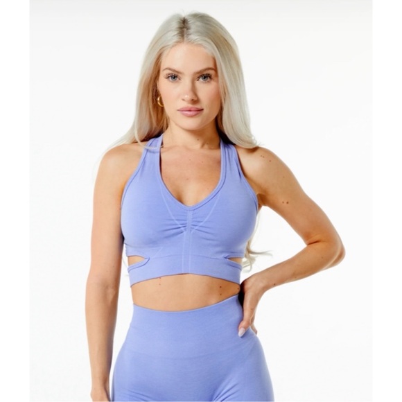 Alphalete | Intimates & Sleepwear | Alphalete Stratus Bra In Digital ...